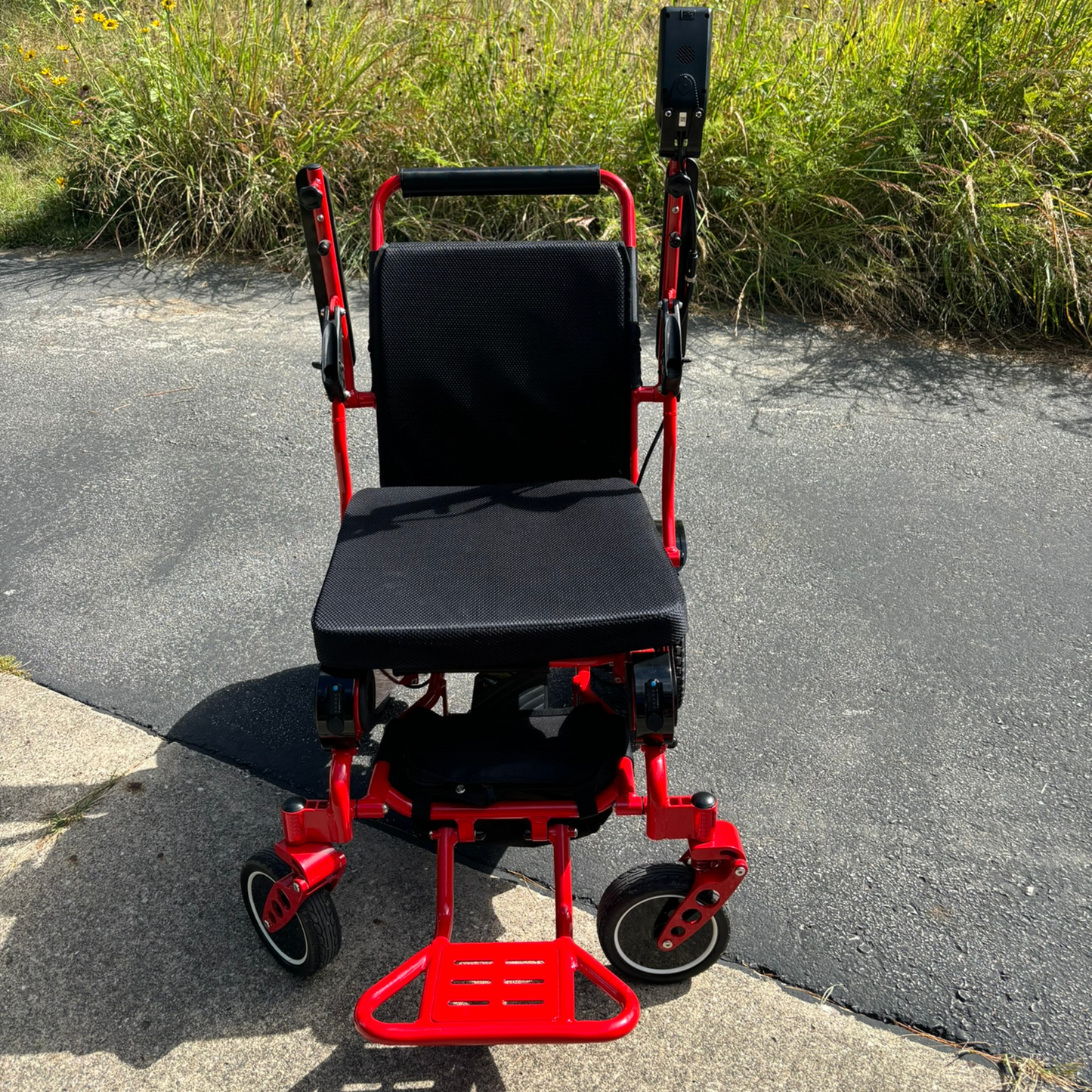 Eagle HD 400 LB Weight Capacity Electric Wheelchair – Air Hawk Wheelchair